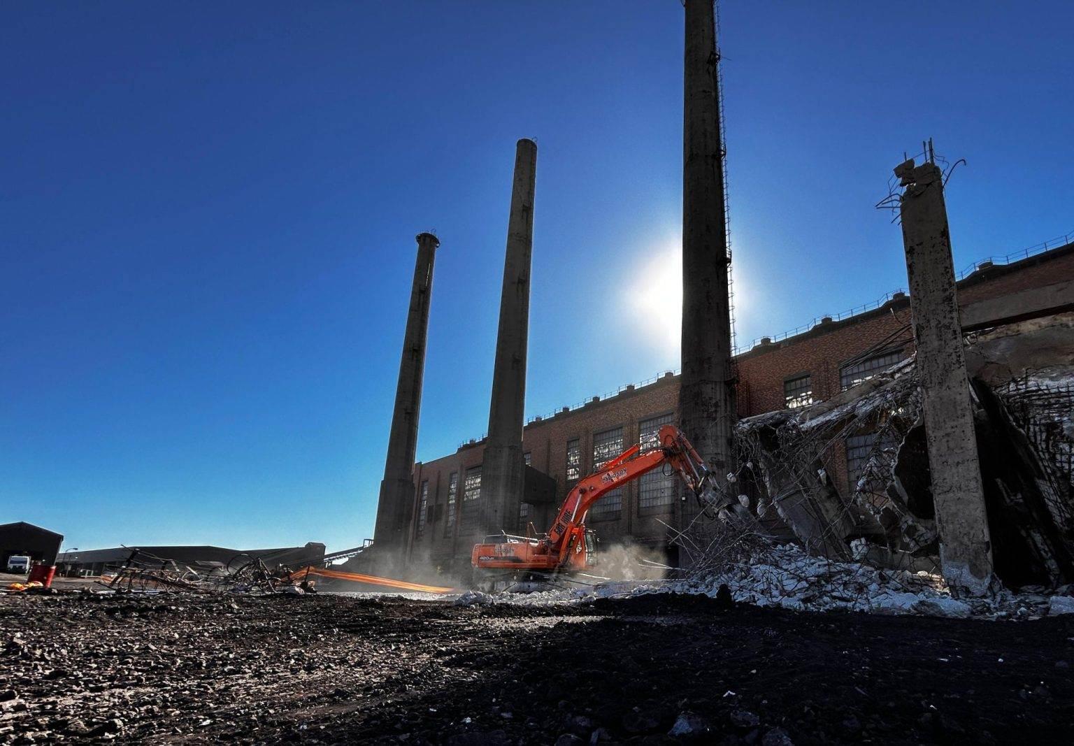 Demolition + Plant Hire | Heavy Equipment Rental